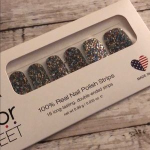 Color Street | Makeup | Color Street Broadway Glimmer | Poshmark